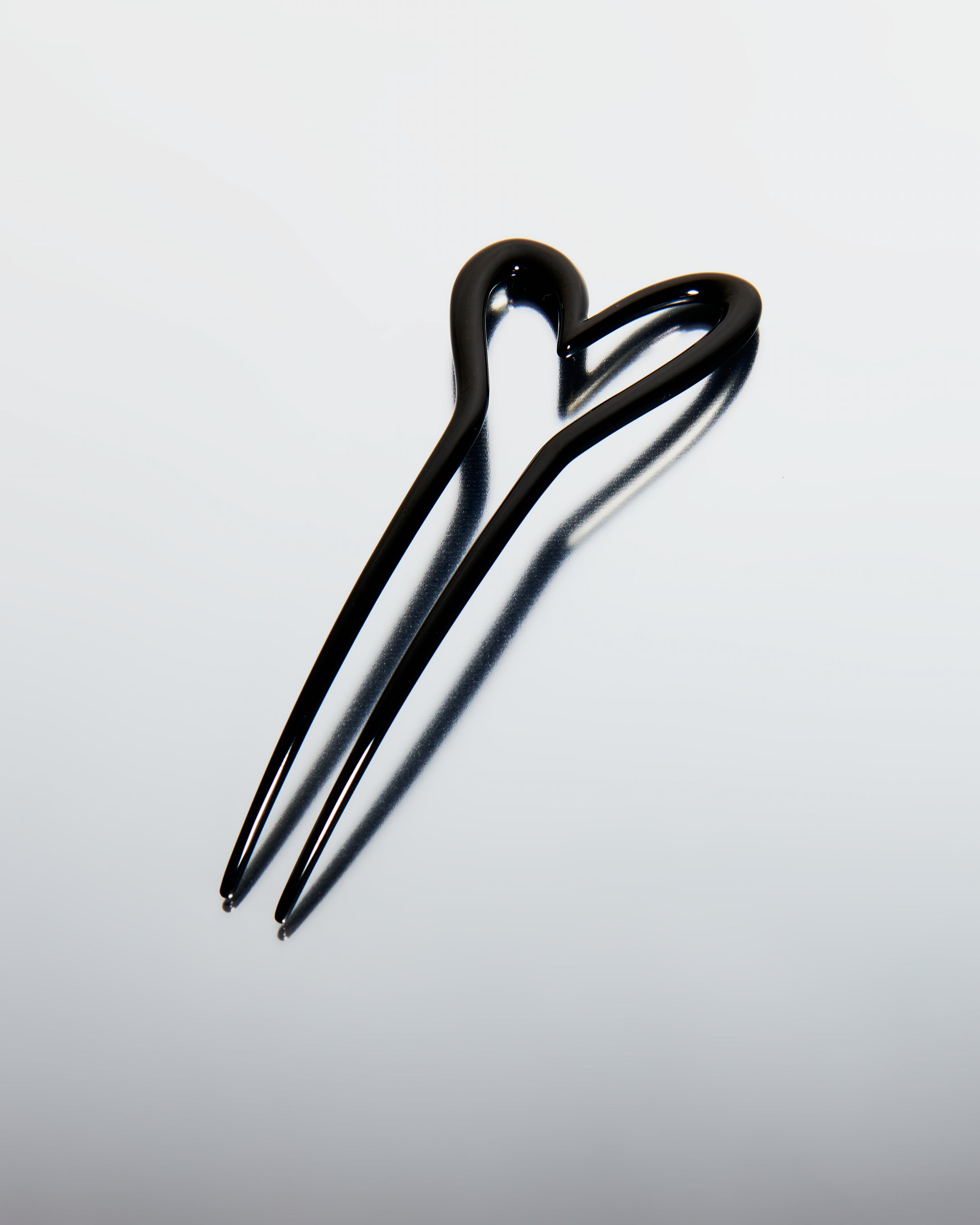 Heart Pin – Deborah Pagani